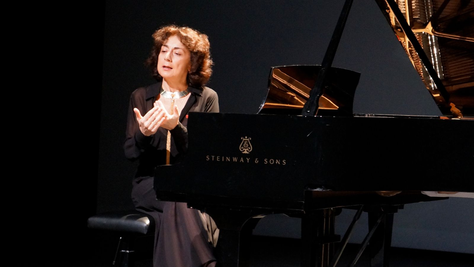 Eteri Andjaparidze - Steinway & Sons